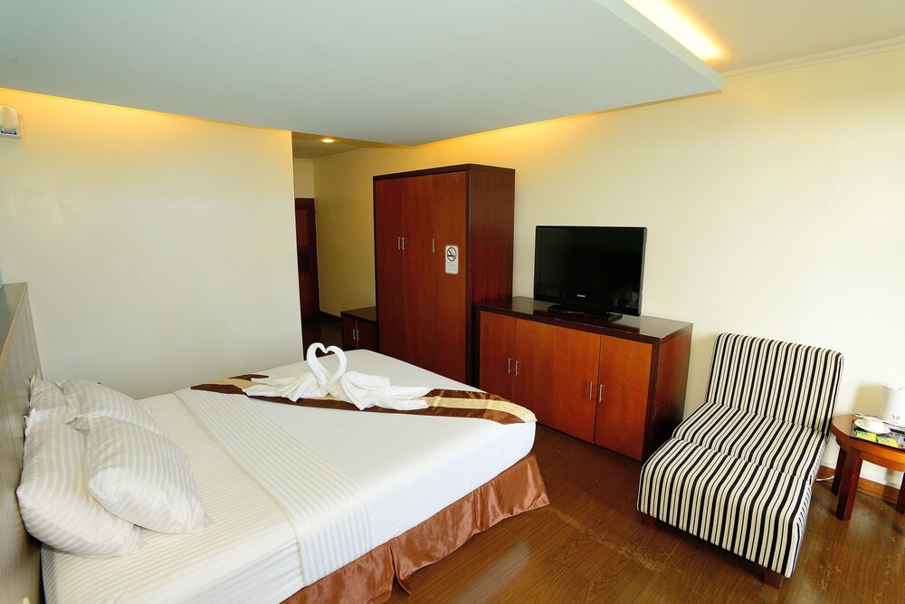 Airai Water Paradise Hotel & Spa in Airai | $91 Best Rates & Deals on ...