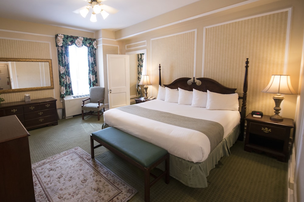 Arlington Resort Hotel and Spa in Hot Springs | Best Rates & Deals on ...