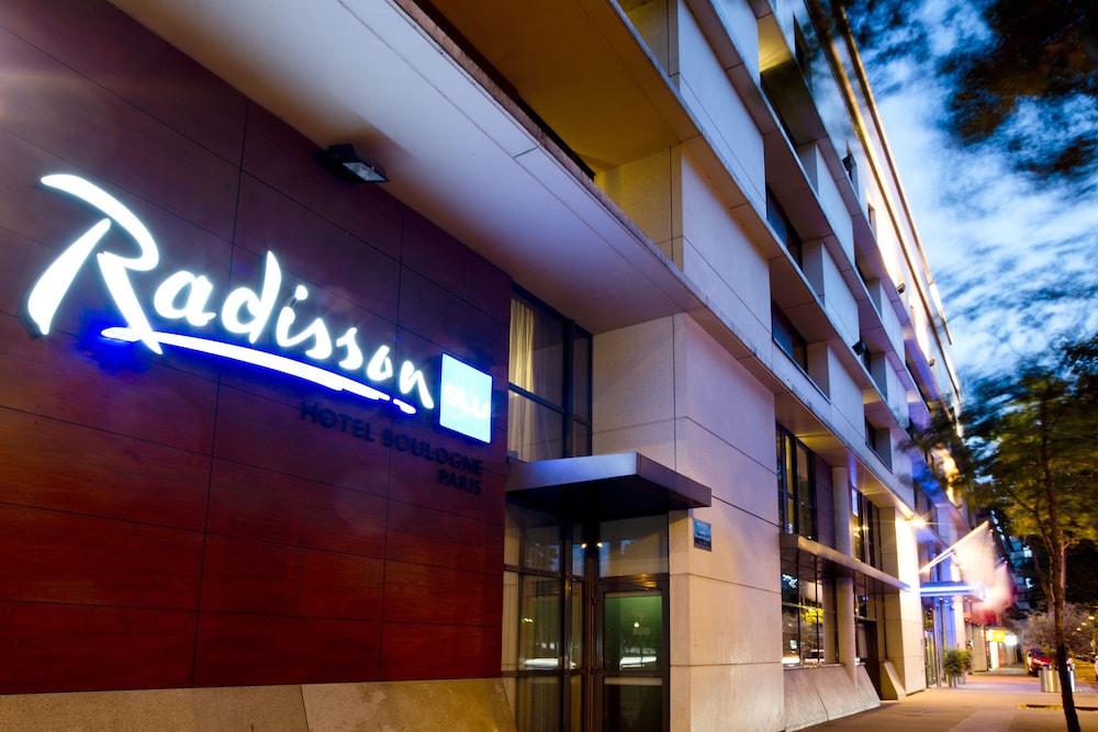Radisson Blu Hotel, Paris Boulogne in Paris | Best Rates & Deals on Orbitz