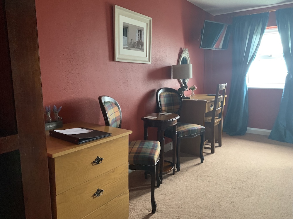 Pilgrim Hotel - Reviews, Photos & Rates | ebookers.ie