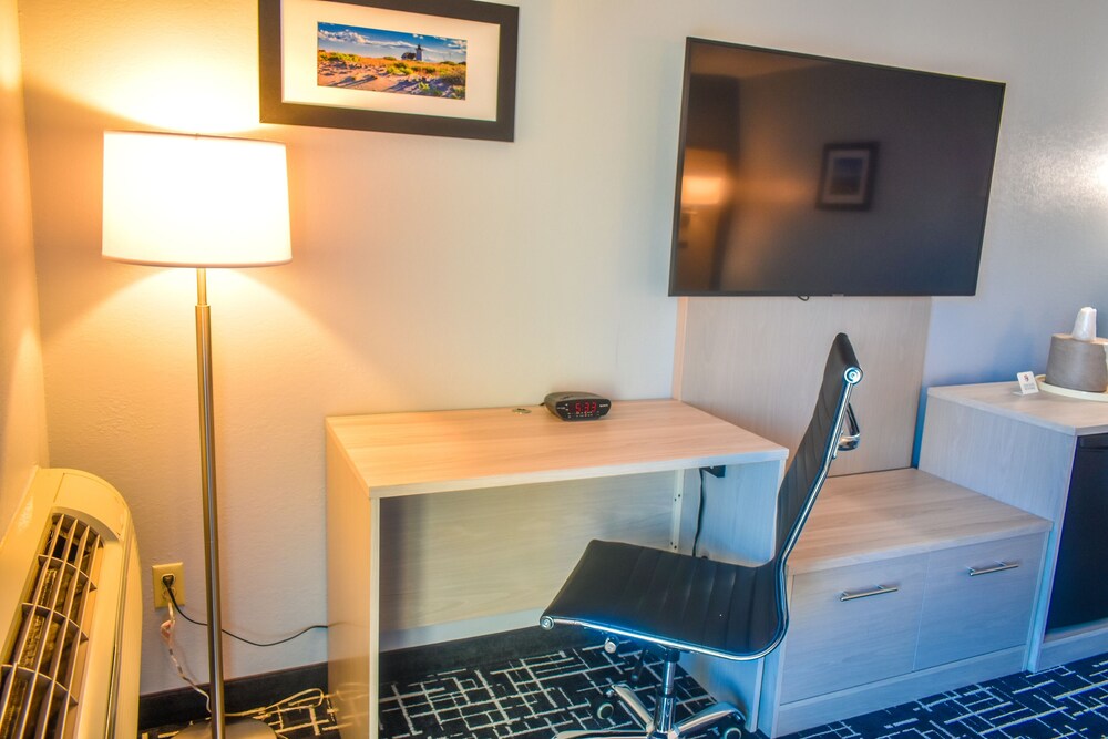 10 Best Hotels With Indoor Pool In Cape Cod, Massachusetts - | Trip101