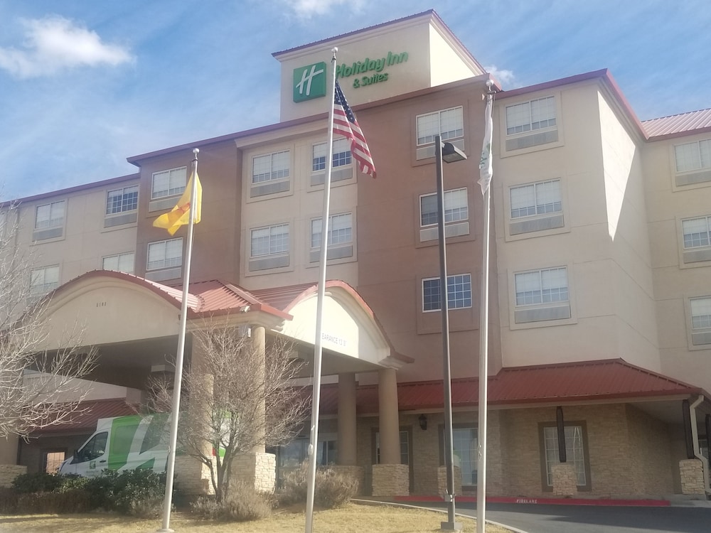 Holiday Inn Hotel & Suites Albuquerque Airport, an IHG Hotel in ...