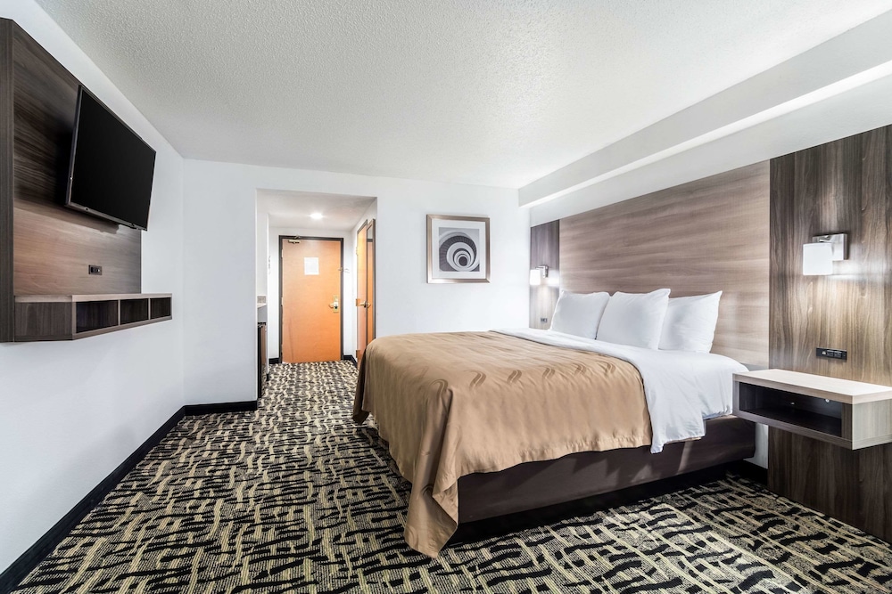 Quality Inn & Suites Augusta I-20 in Augusta | Best Rates & Deals on Orbitz