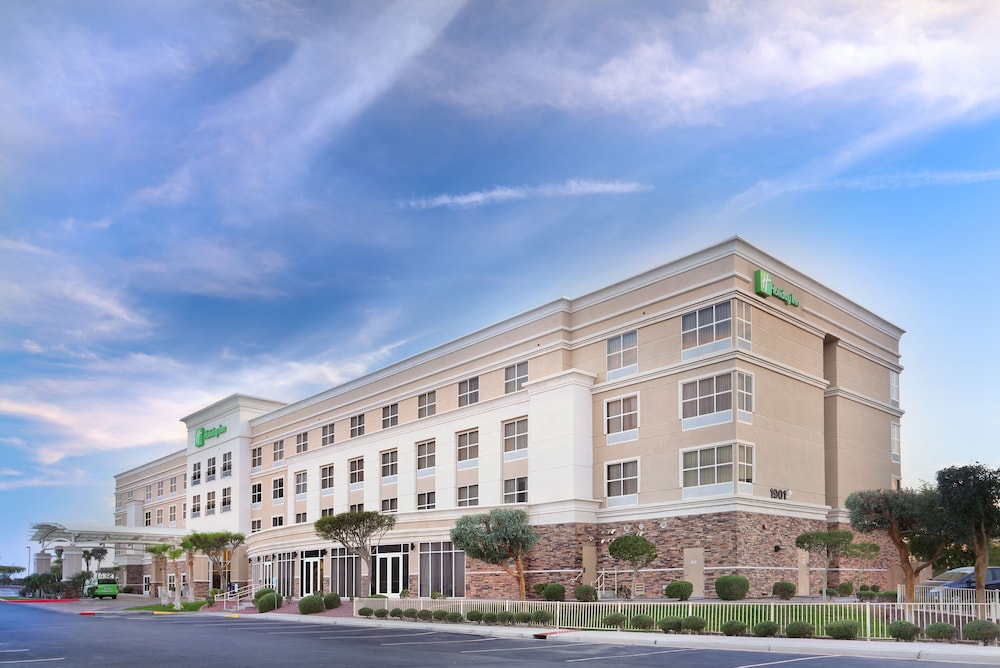 Holiday Inn Yuma, an IHG Hotel in Yuma | Best Rates & Deals on Orbitz