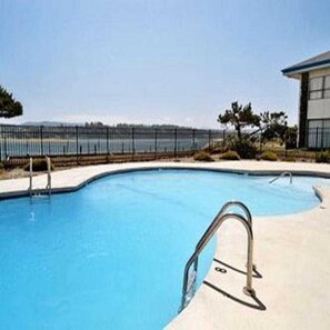 Alsi Resort in Waldport, OR | Expedia