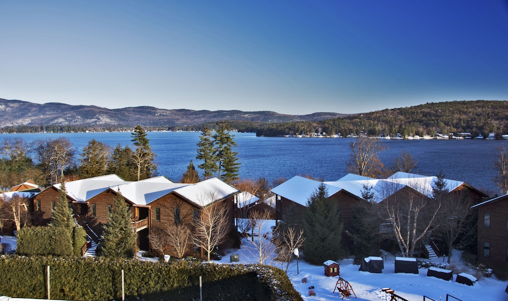 Lodges At Cresthaven in Lake George | Best Rates & Deals on Orbitz
