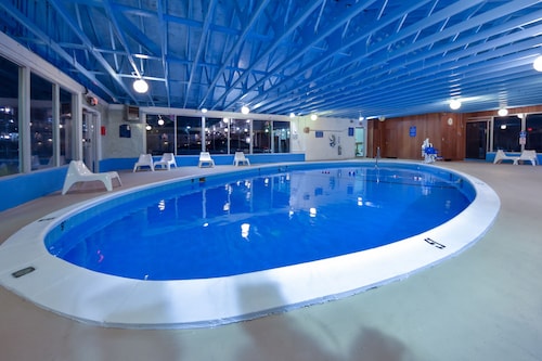 Cheap Hotels in Cape Cod - Find $49 Hotel Deals | Travelocity