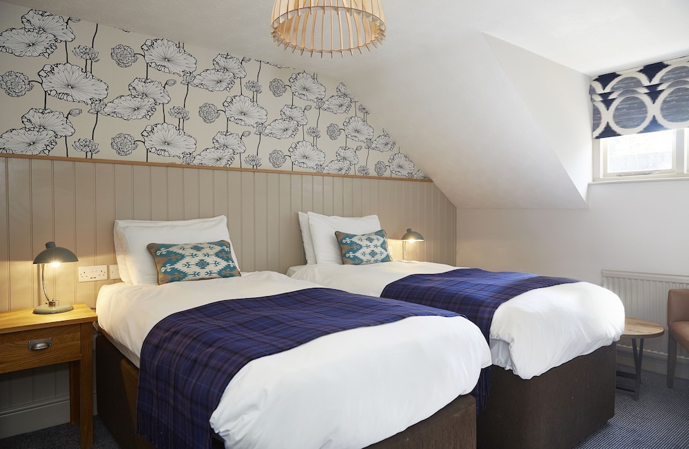 The Cedars Inn by Greene King Inns Deals & Reviews (Barnstaple, GBR ...