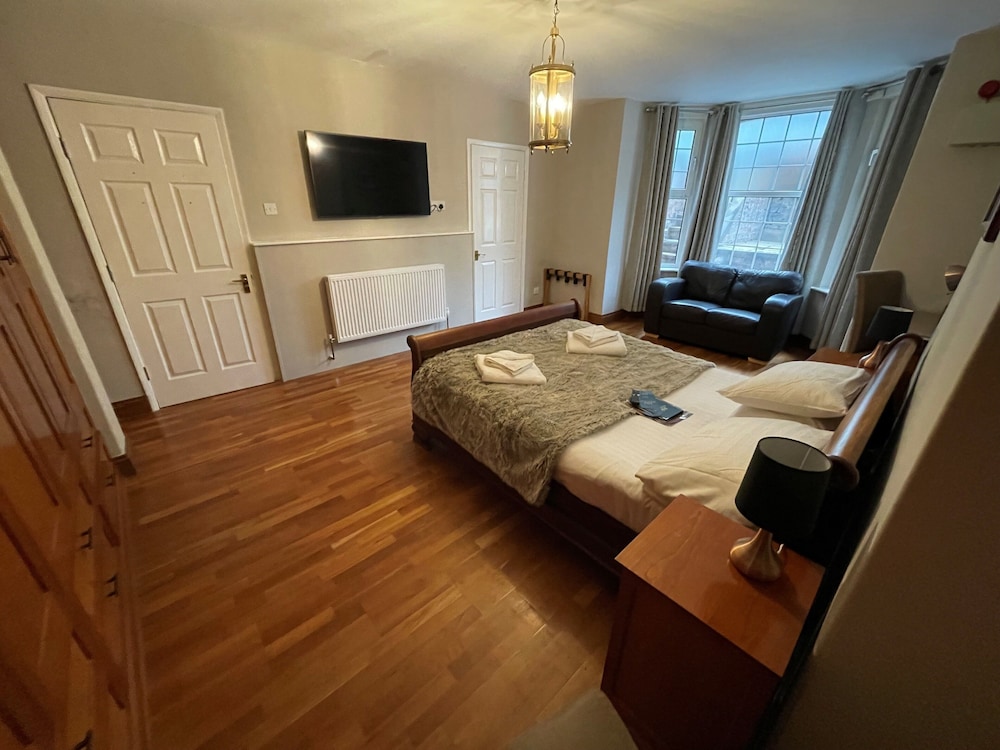 Hedley House Hotel, York: $106 Room Prices & Reviews | Travelocity