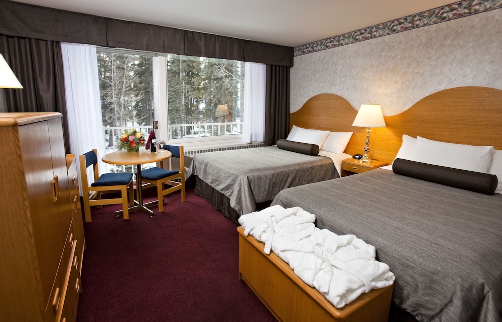 Bow View Lodge in Banff | Best Rates & Deals on Orbitz
