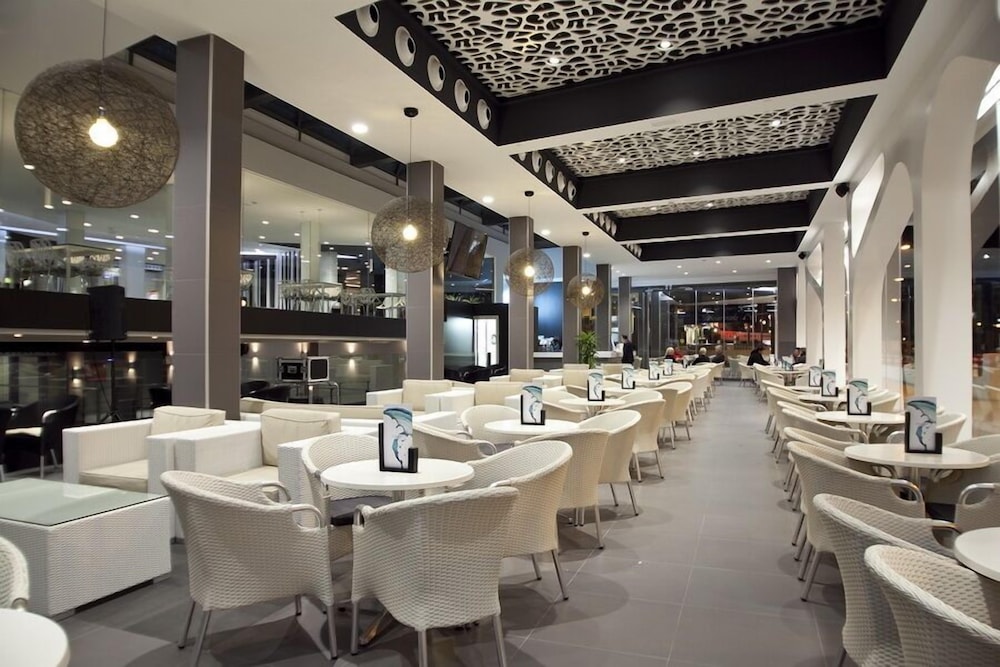 Flash Hotel – Adults recommended in Benidorm | Best Rates & Deals on Orbitz