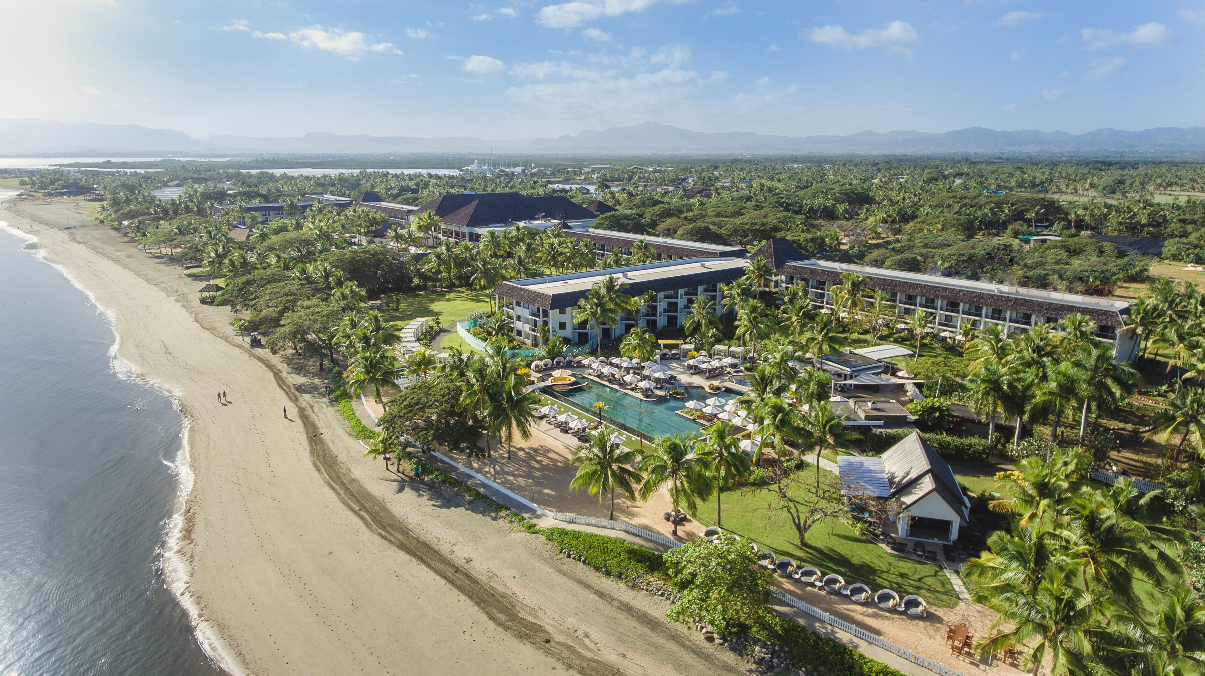 Radisson Blu Resort Fiji Denarau Island (Nadi, FJI) | Expedia.com.au
