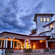 The Historic Summit Inn in Uniontown, PA | Expedia