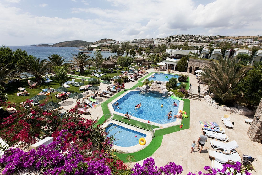 Royal Asarlik Beach Hotel & Spa - All Inclusive, Bodrum: Room Prices ...