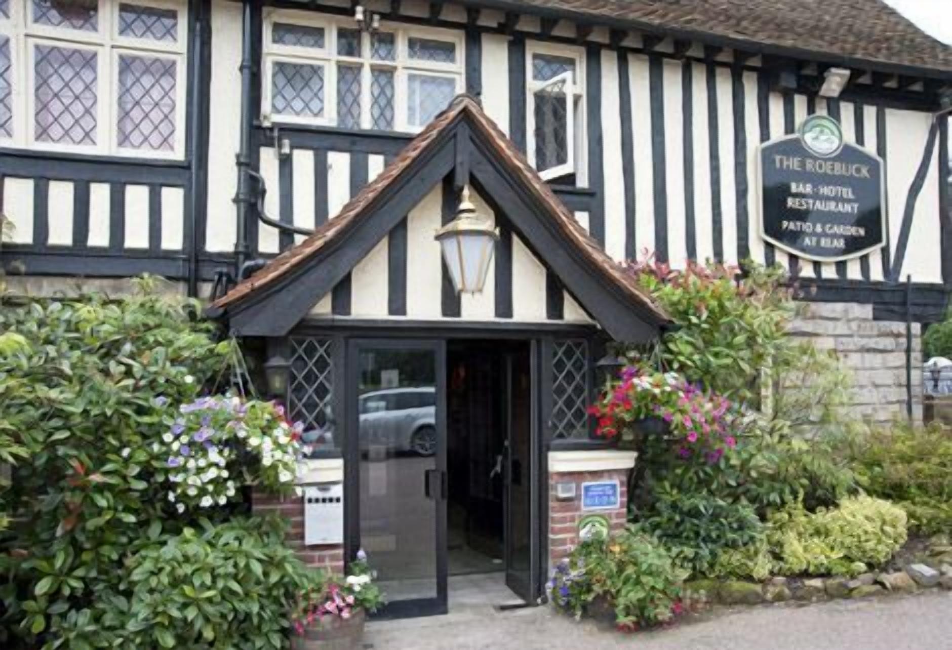 The Roebuck Hotel by Greene King Inns (Forest Row) – 2021 Updated ...