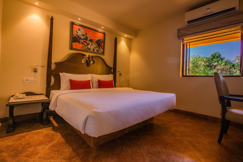 Lemon Tree Amarante Beach Resort, Goa in Candolim | Best Rates & Deals ...