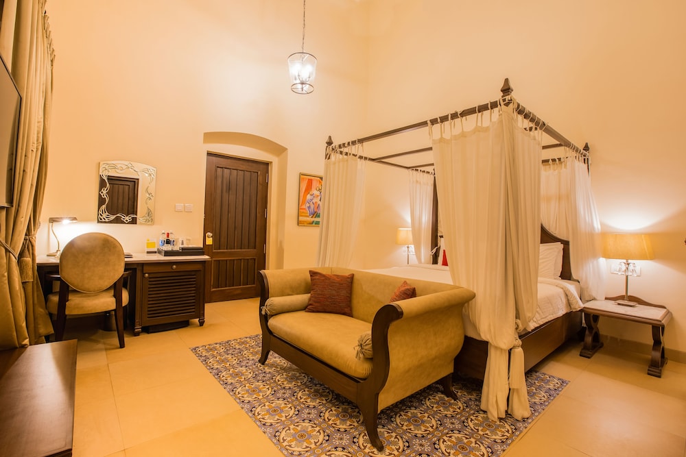 Lemon Tree Amarante Beach Resort, Goa in Candolim | Best Rates & Deals ...