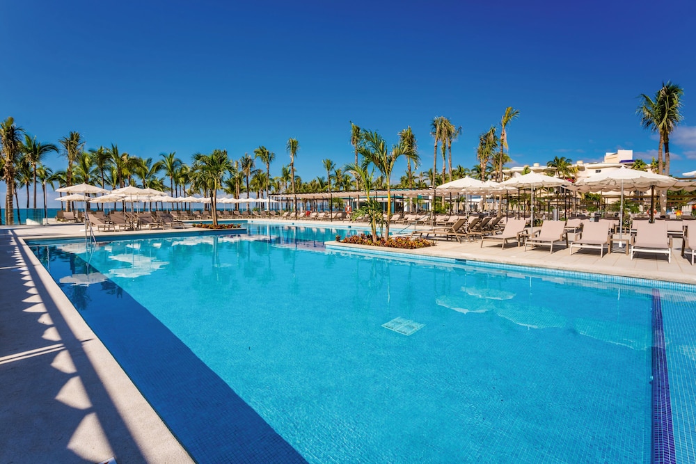 Riu Vallarta - All Inclusive in Nuevo Vallarta | Best Rates & Deals on ...