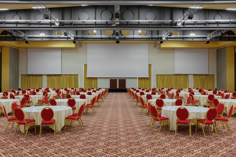 Rome Marriott Park Hotel in Rome | Best Rates & Deals on Orbitz