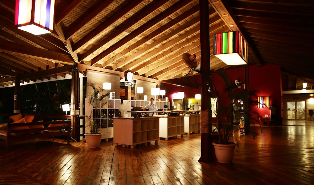 Henry Morgan Resort - All Inclusive in Roatan | Best Rates & Deals on ...