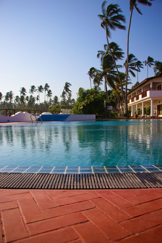Dickwella Resort and Spa Deals & Reviews (, LKA) | Wotif