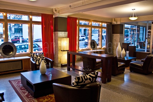 Book The Moore Hotel in Seattle | Hotels.com