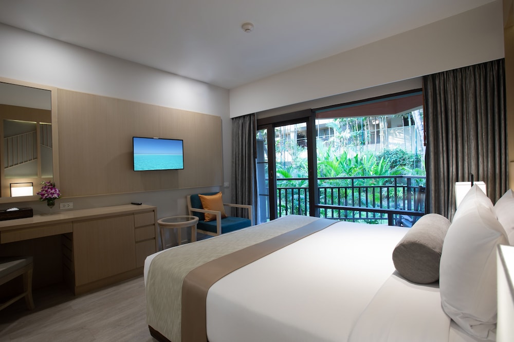 Courtyard Marriott Phuket, Patong Beach Resort: AU$176 Deals & Reviews ...