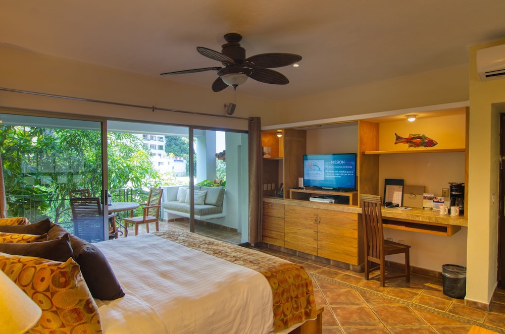 Casa Cúpula Luxury LGBT Boutique Hotel in Puerto Vallarta | Best Rates ...