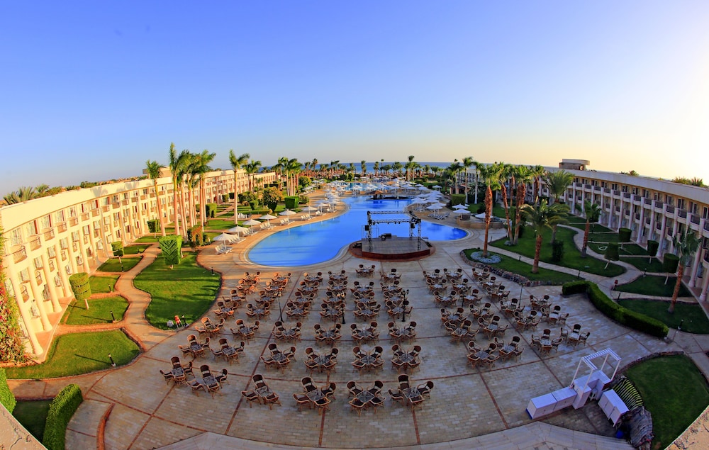 LABRANDA Royal Makadi in Makadi Bay | Best Rates & Deals on Orbitz