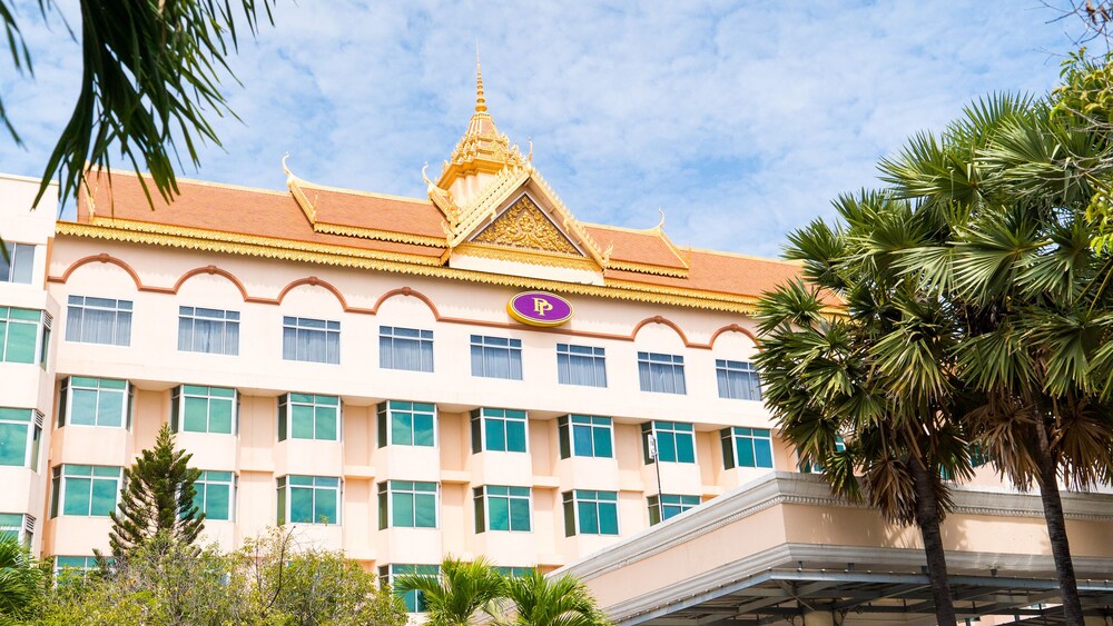 Phnom Penh Hotel - Reviews, Photos & Rates | ebookers.com