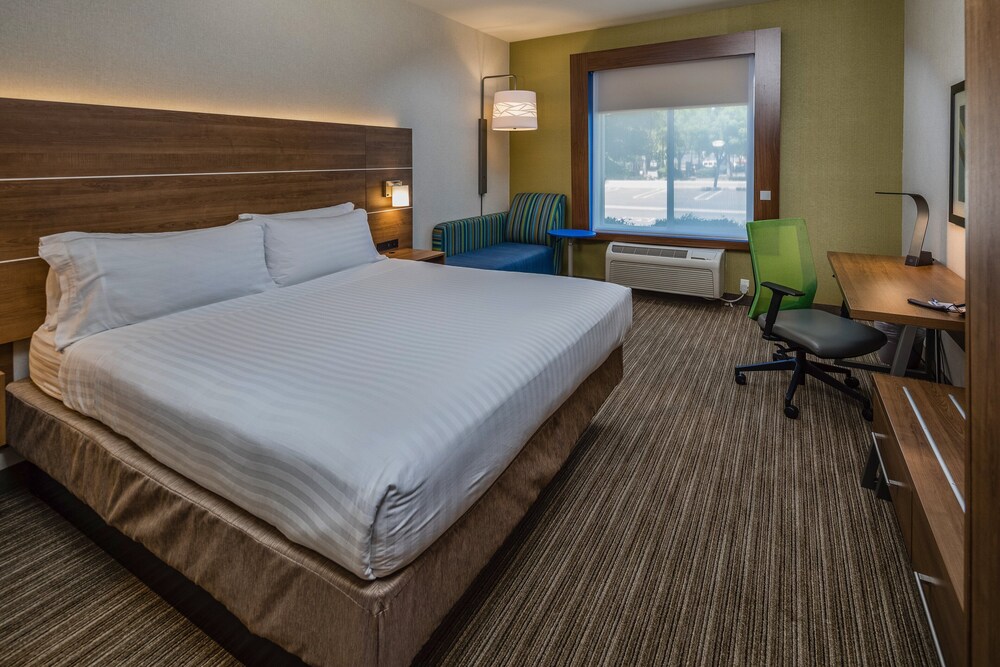 Holiday Inn Express and Suites Modesto, an IHG Hotel in Modesto | Best ...