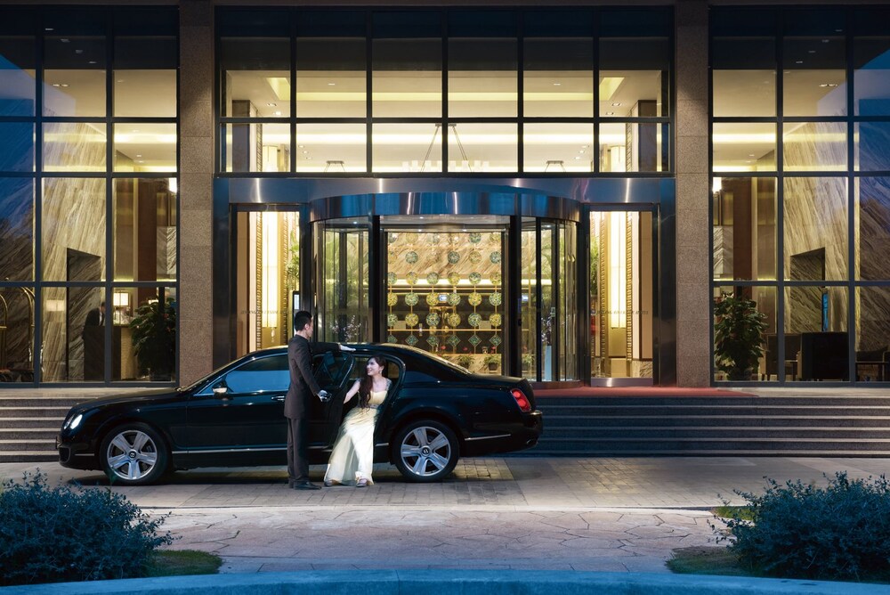 Jinling Riverside Hotel Nanjing in Nanjing | Best Rates & Deals on Orbitz