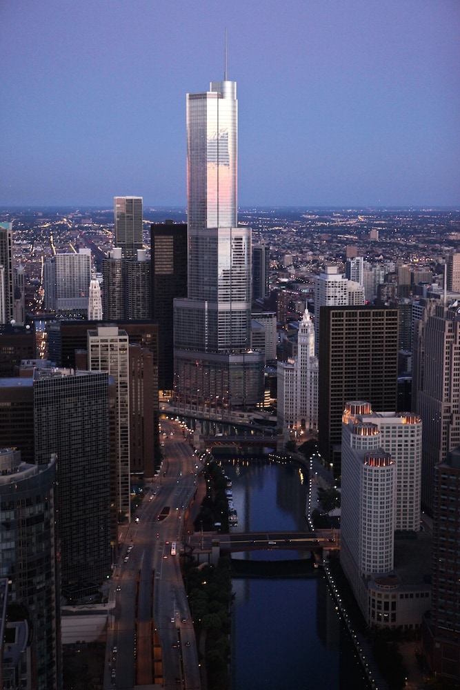 Trump International Hotel & Tower Chicago, Chicago: 2019 Room Prices ...