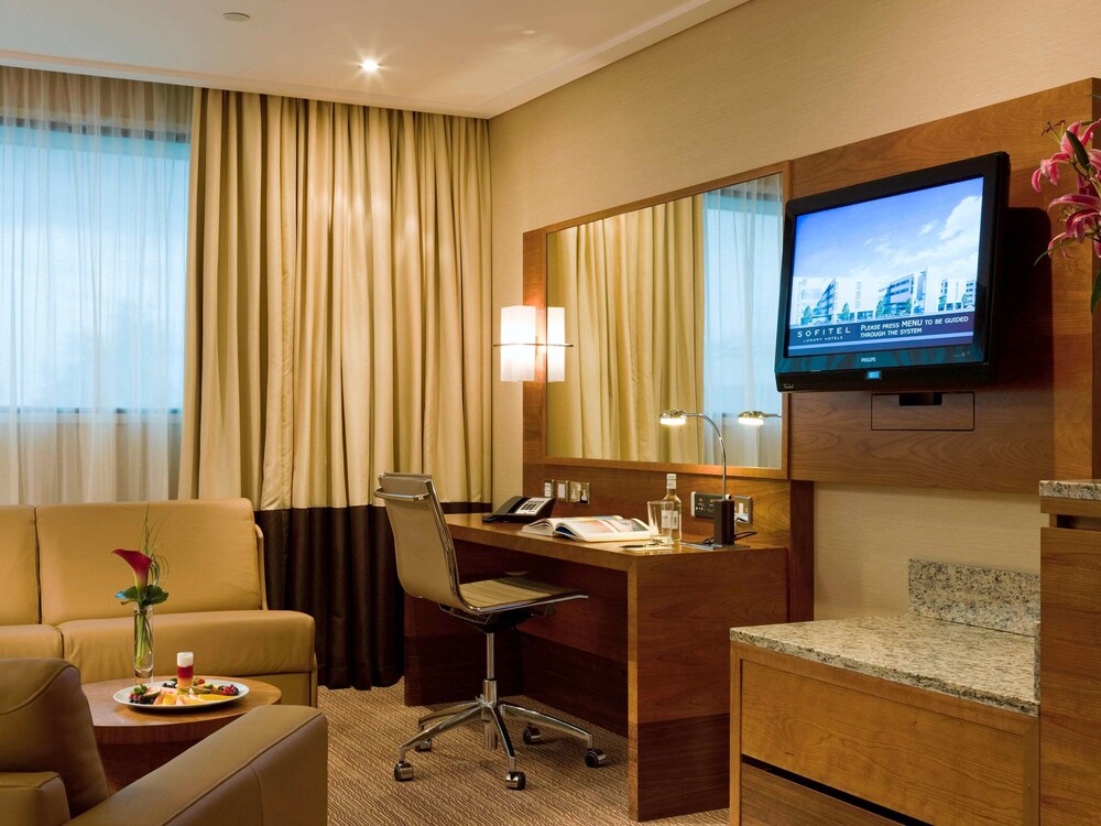 Sofitel London Heathrow: 2019 Room Prices $140, Deals & Reviews | Expedia