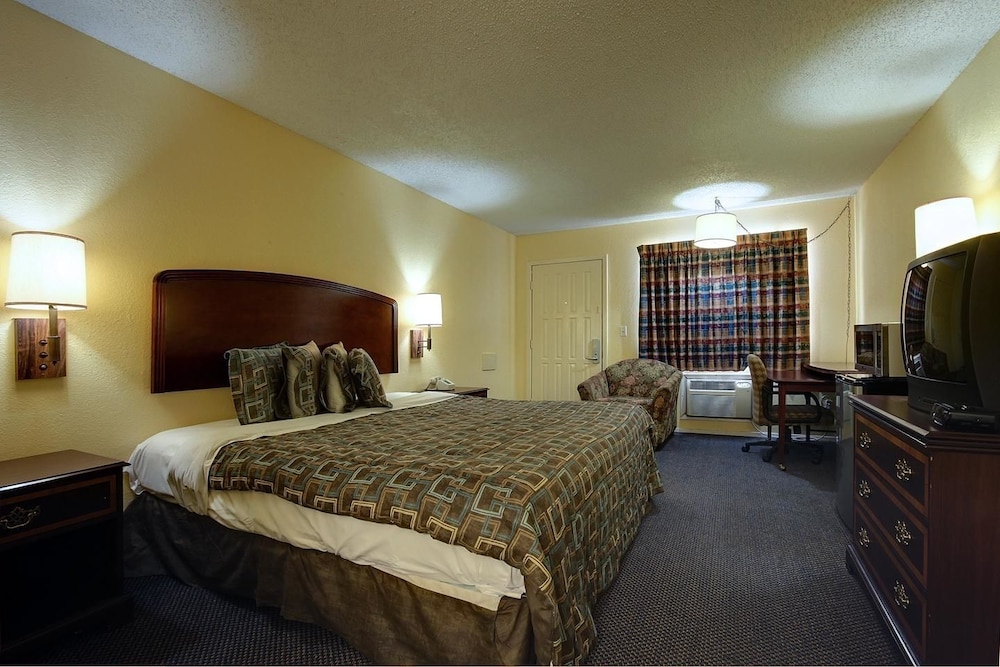 Americas Best Value Inn Comanche: AU$118 Deals & Reviews (Comanche, USA ...