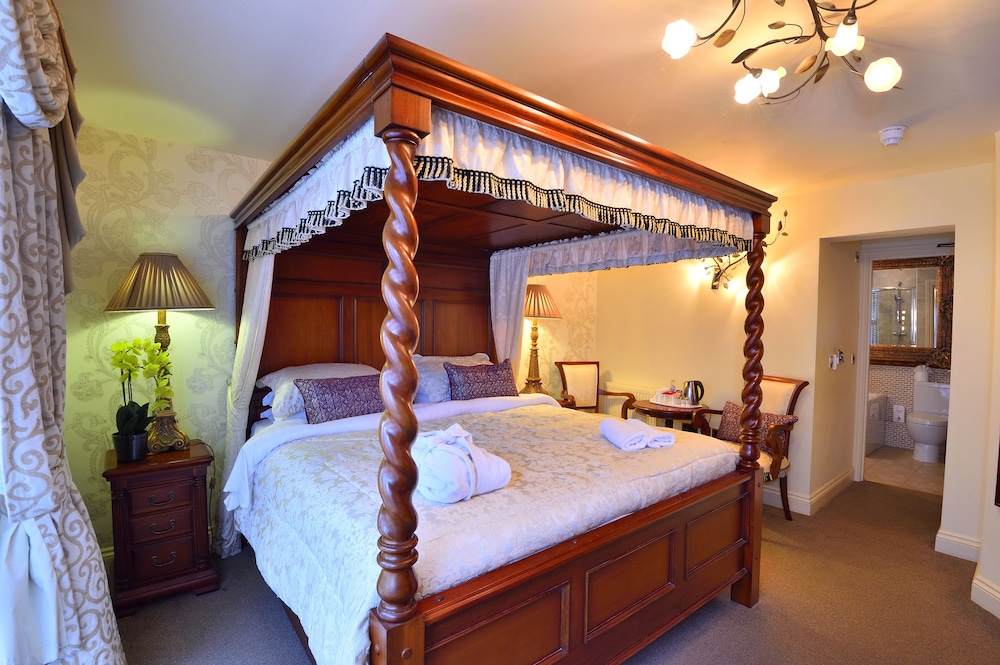 Angmering Manor: AU$184 Deals & Reviews (Littlehampton, GBR) | Wotif