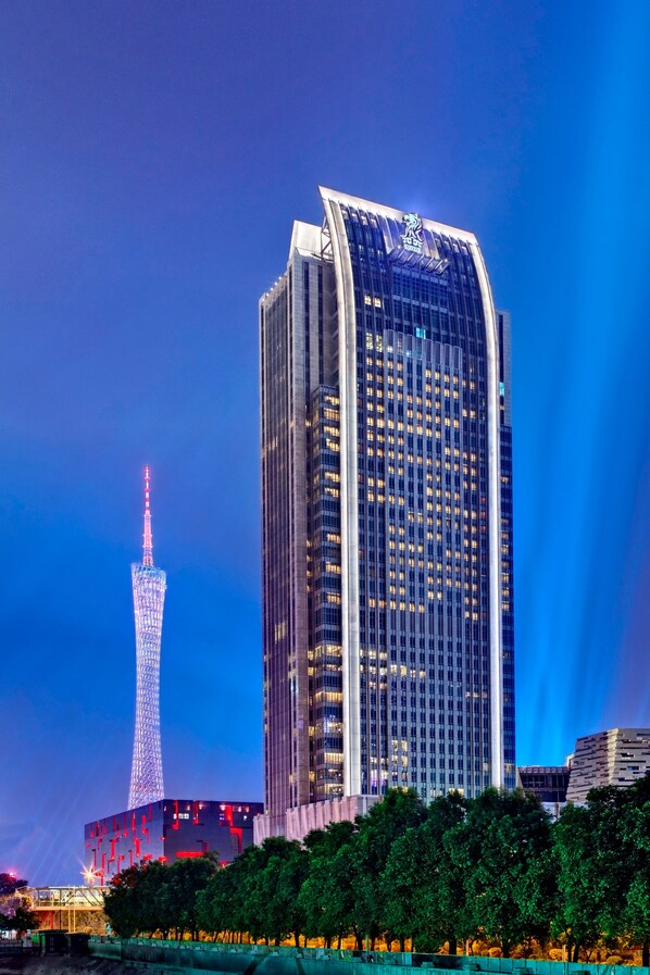 The Ritz-Carlton, Guangzhou in Guangzhou | Expedia