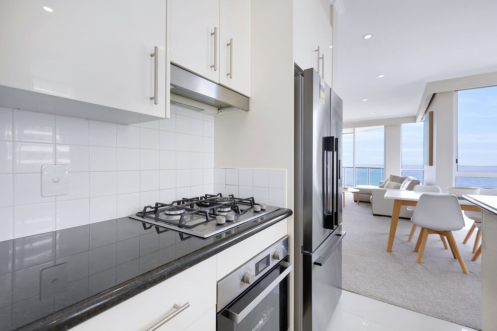 Pacific Views Resort Deals & Reviews (Gold Coast, AUS) | Wotif