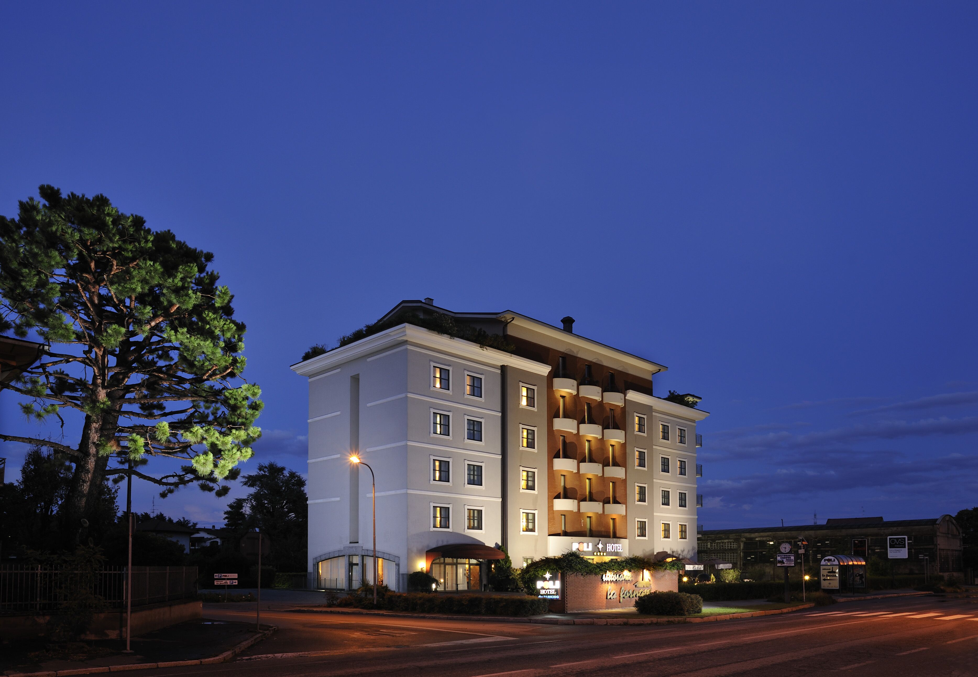 Italiana Hotels Milan Rho Fair in Rho, Italy | Expedia