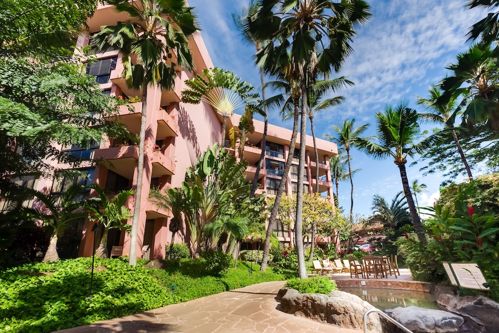 Kahana Falls Maui by VRI Americas in Hawaii | Best Rates & Deals on Orbitz