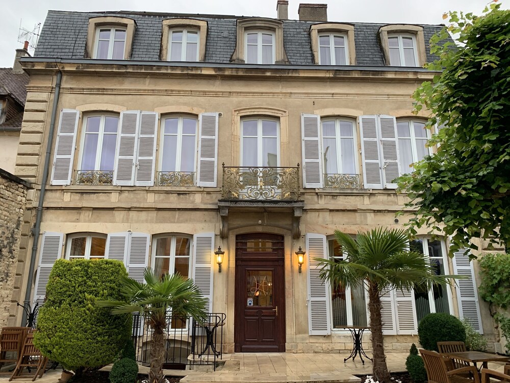 L'Hôtel de Beaune in Beaune | Best Rates & Deals on Orbitz