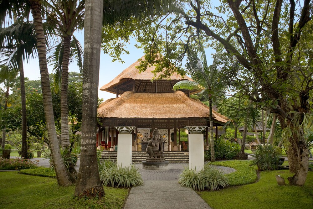 Segara Village Hotel Deals & Reviews (Denpasar, IDN) | Wotif