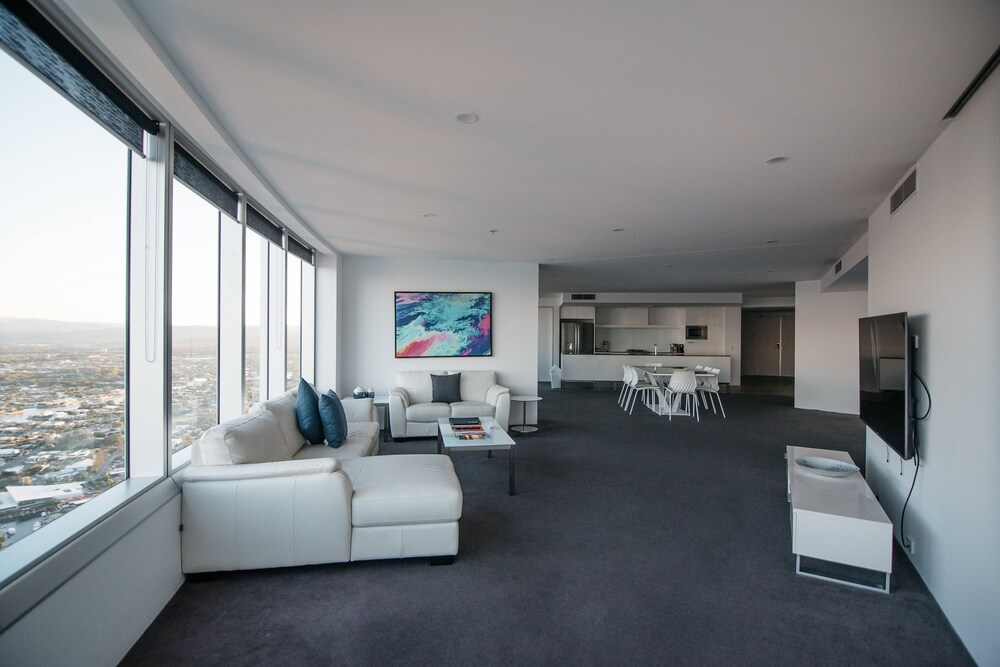 Q1 Resort & Spa Gold Coast - 2020 Deals & Reviews