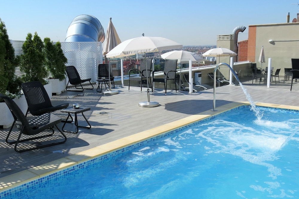 Hotel Porcel Ganivet in Madrid | Best Rates & Deals on Orbitz
