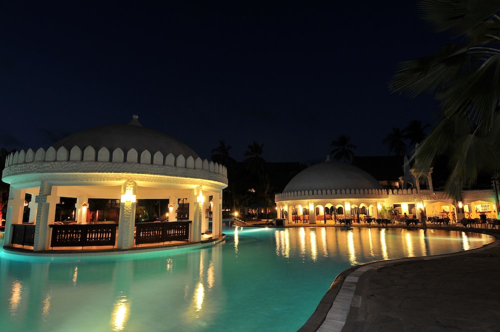 Southern Palms Beach Resort in Mombasa | Best Rates & Deals on Orbitz