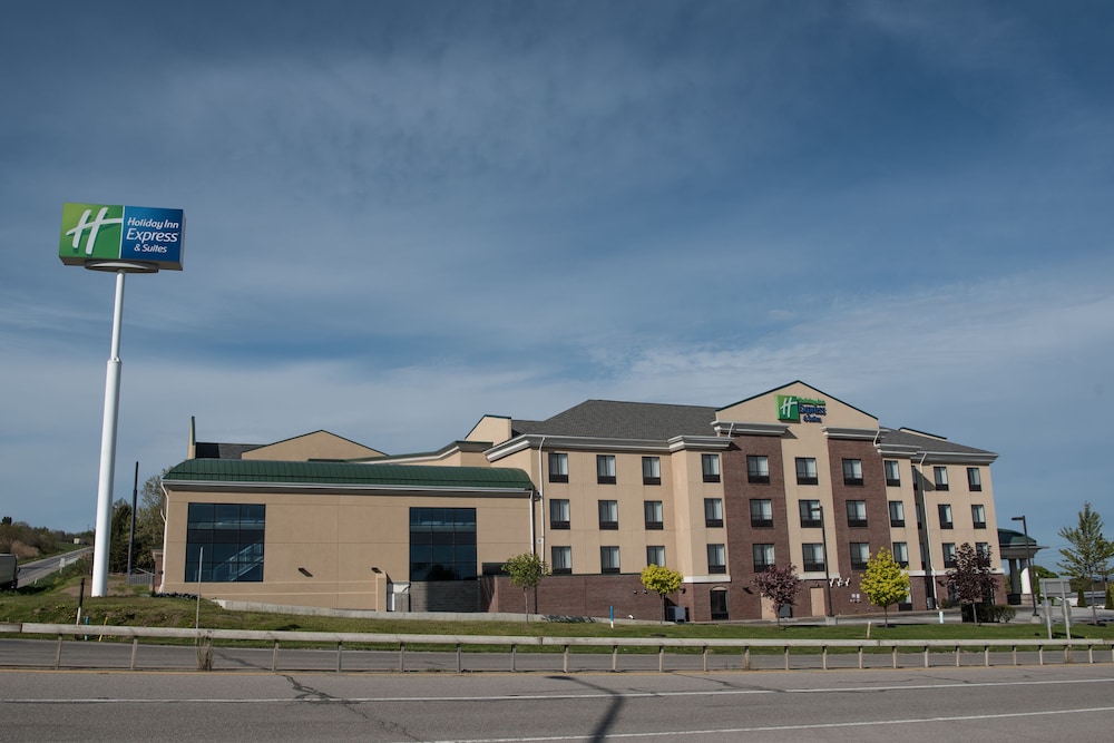 Holiday Inn Express Hotel & Suites in North East (Erie), an IHG Hotel ...