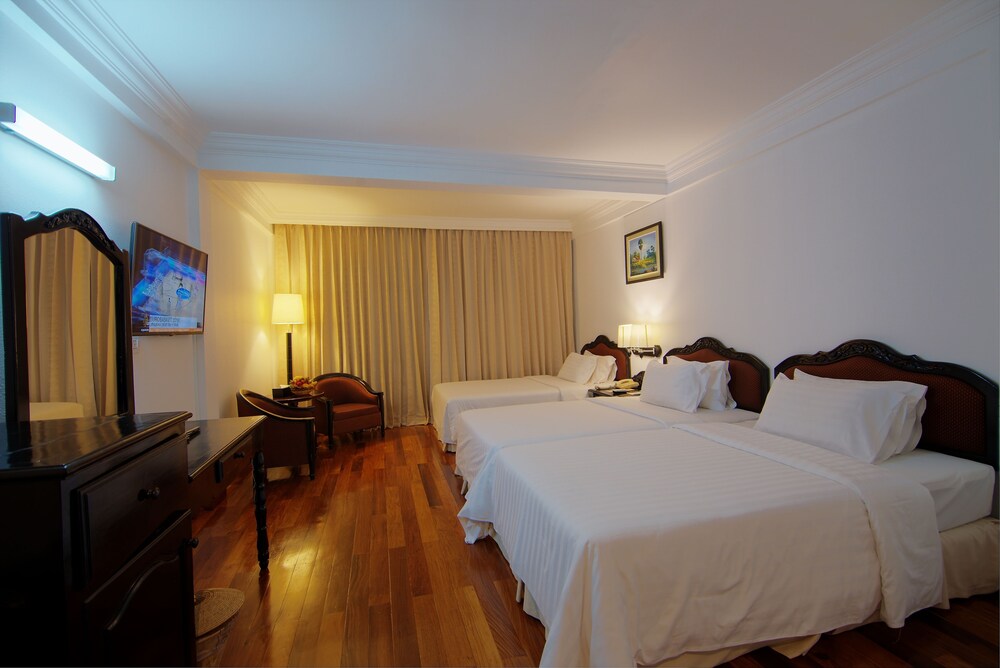 Hotel Somadevi Angkor Resort & Spa in Siem Reap | Best Rates & Deals on ...