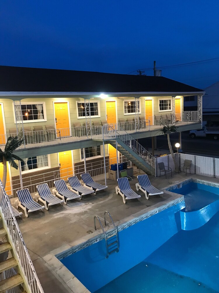 Sunrise Inn, Wildwood: Room Prices & Reviews | Travelocity