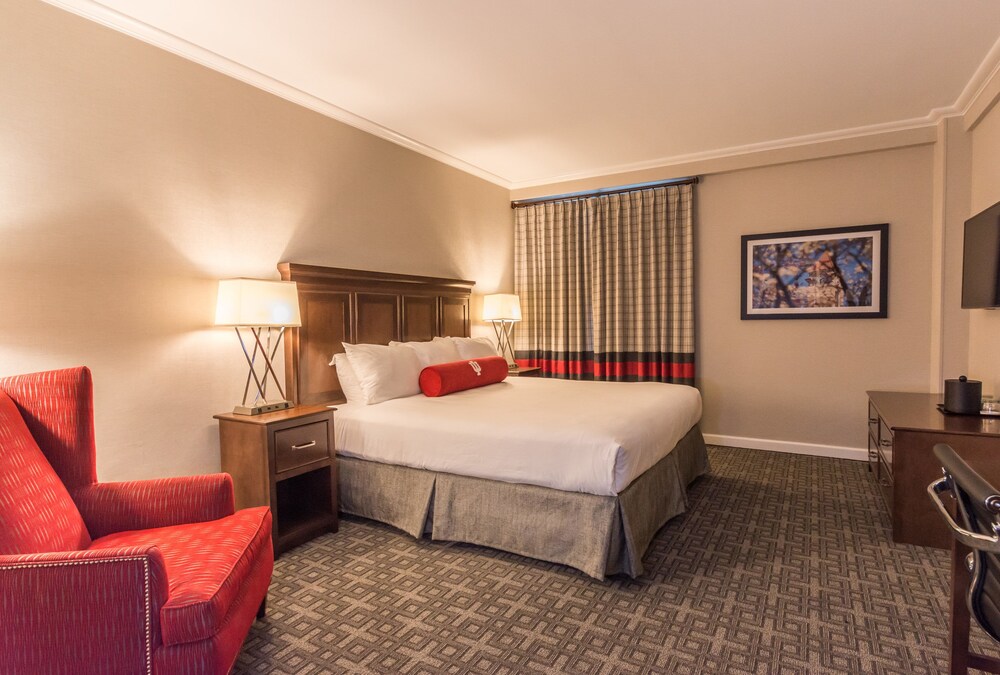 Biddle Hotel and Conference Center, Bloomington: $119 Room Prices ...