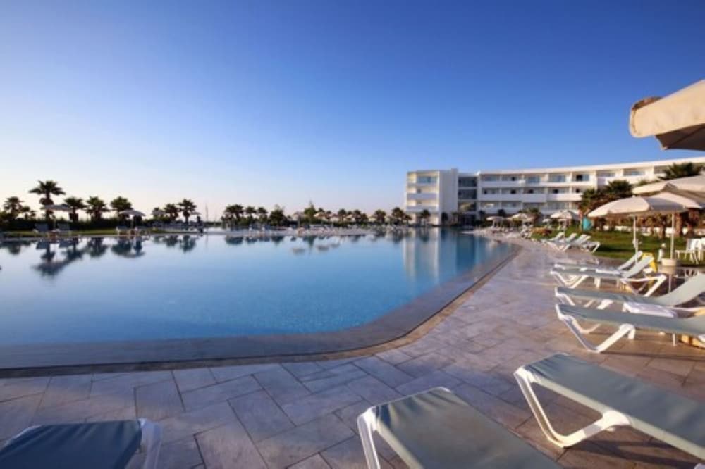 Hôtel Lixus Beach Resort in Larache | Best Rates & Deals on Orbitz